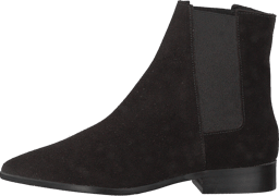 Sixtyseven | Shoes for every occasion | Footway